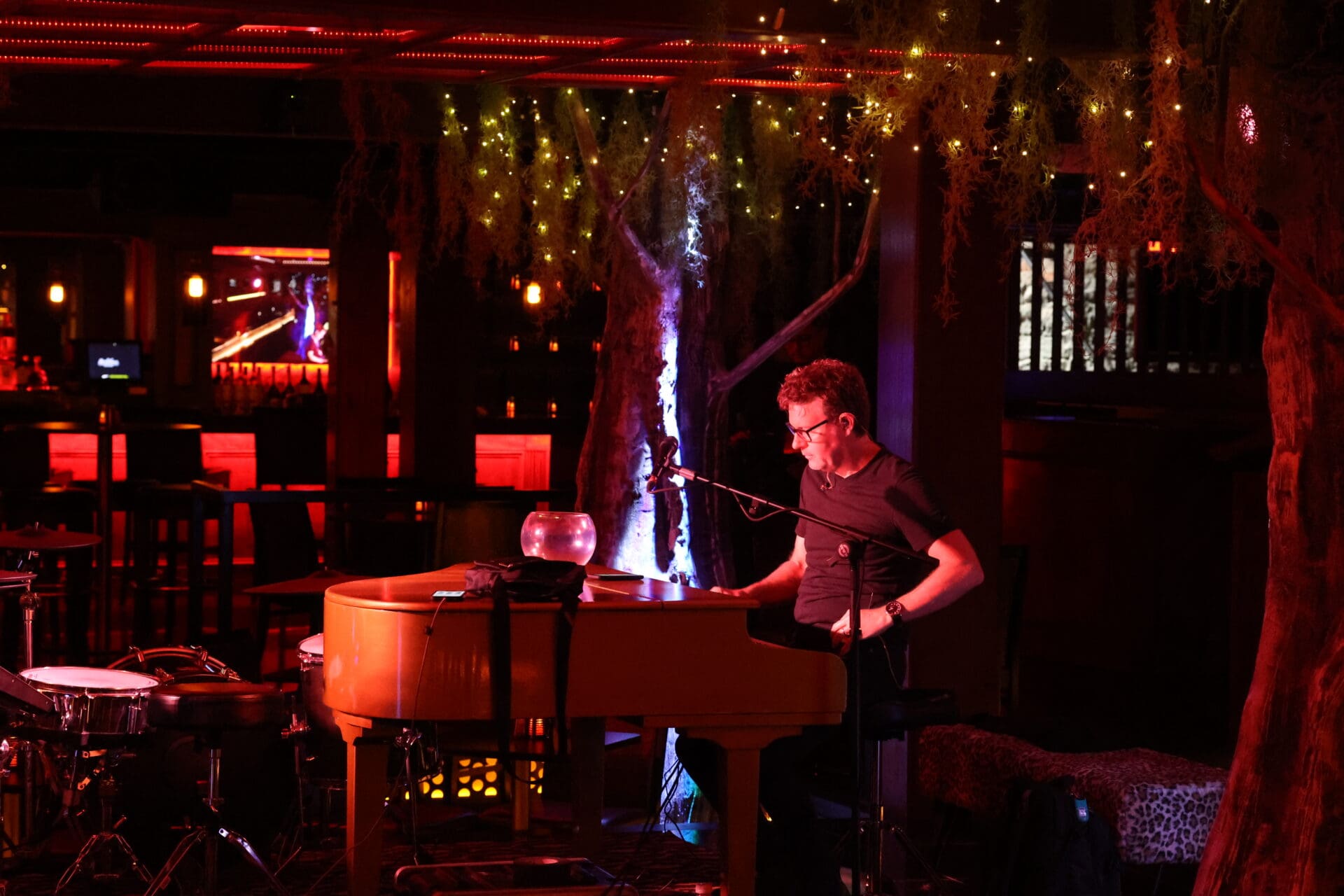 Meet Geoff Smith: The Soul Behind the Keys at Bayou Keys | Lainey ...